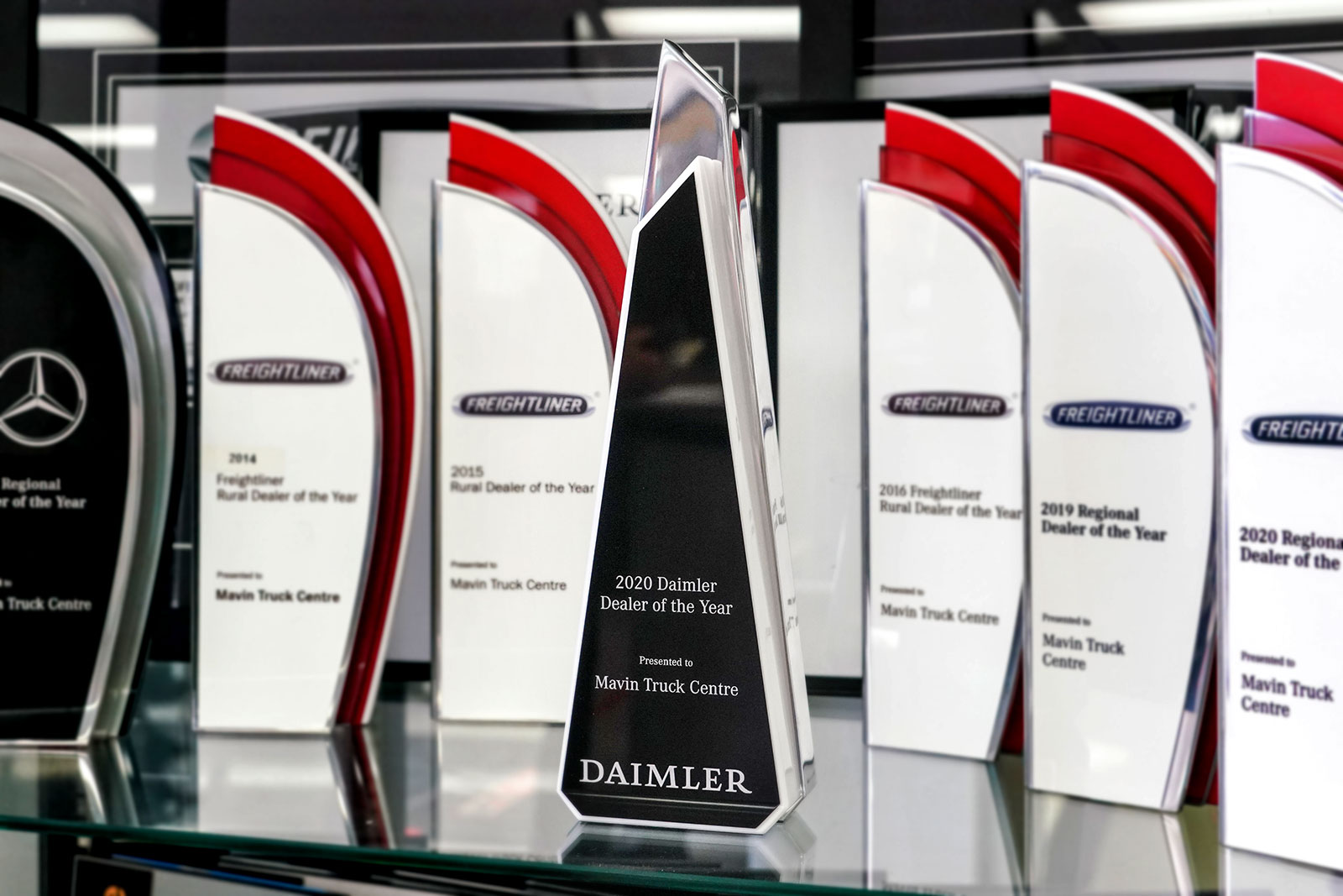 Mavin Truck Centre are the 2020 Daimler Dealer of the Year – Mavin ...