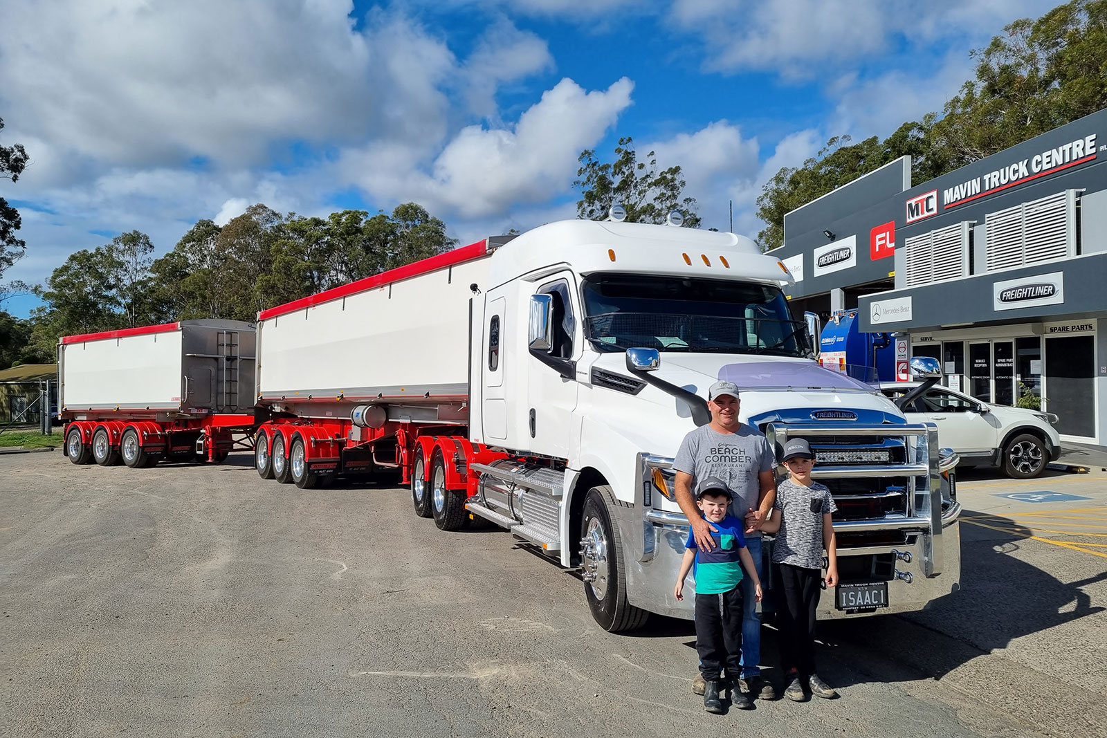 Dad’s got a new truck! Paul, Flynn & Archie collect their new ...