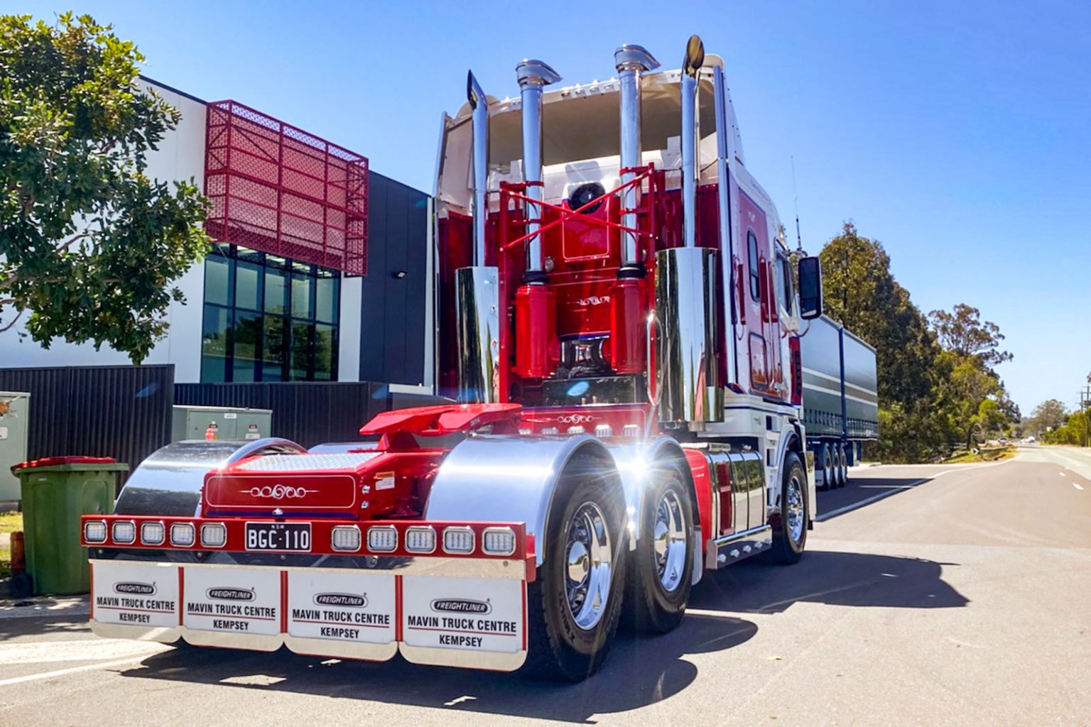 The last Freightliner Argosy to be delivered in Australia is an ...