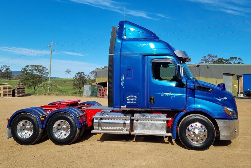 Bakewell Haulage take delivery of a new Freightliner Cascadia 116 from ...