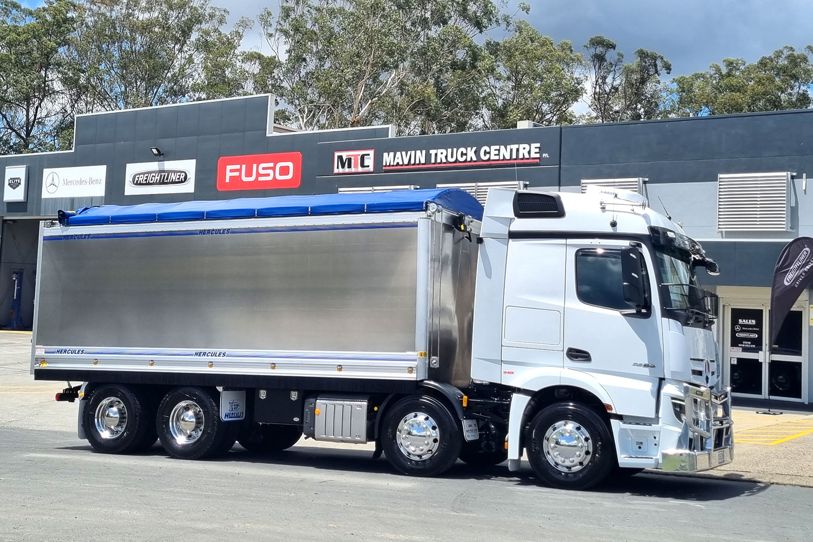 MTC deliver the first 8×4 Actros in Australia with Air Suspension front and rear. – Mavin Truck ...