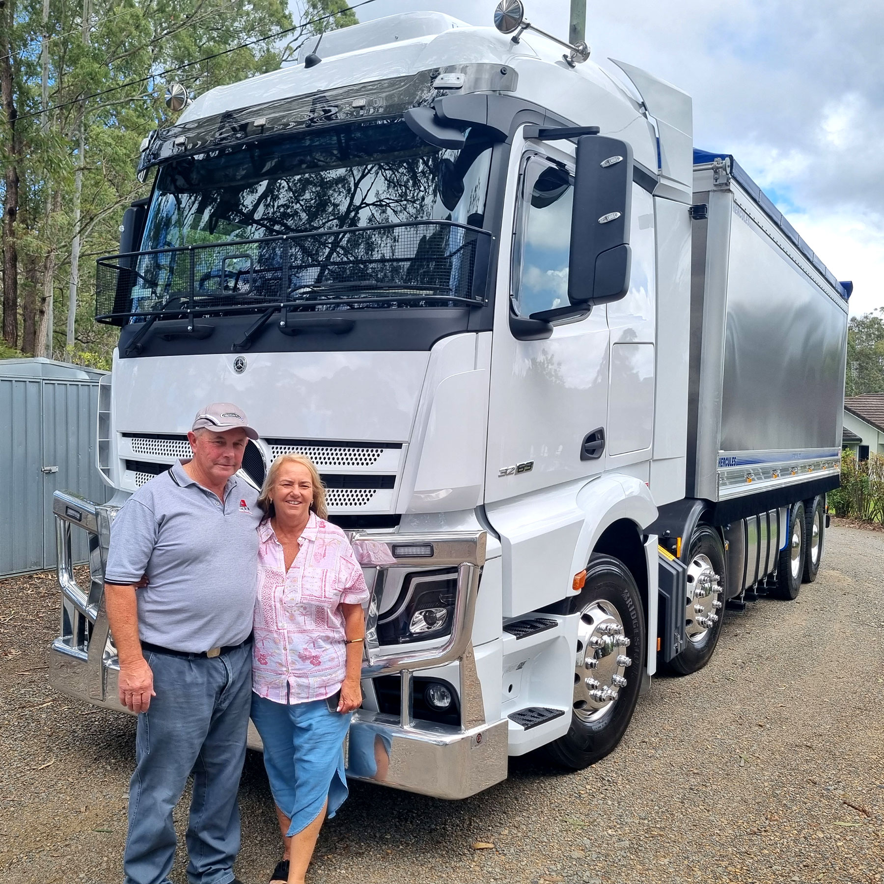 MTC deliver the first 8×4 Actros in Australia with Air Suspension front and rear. – Mavin Truck ...