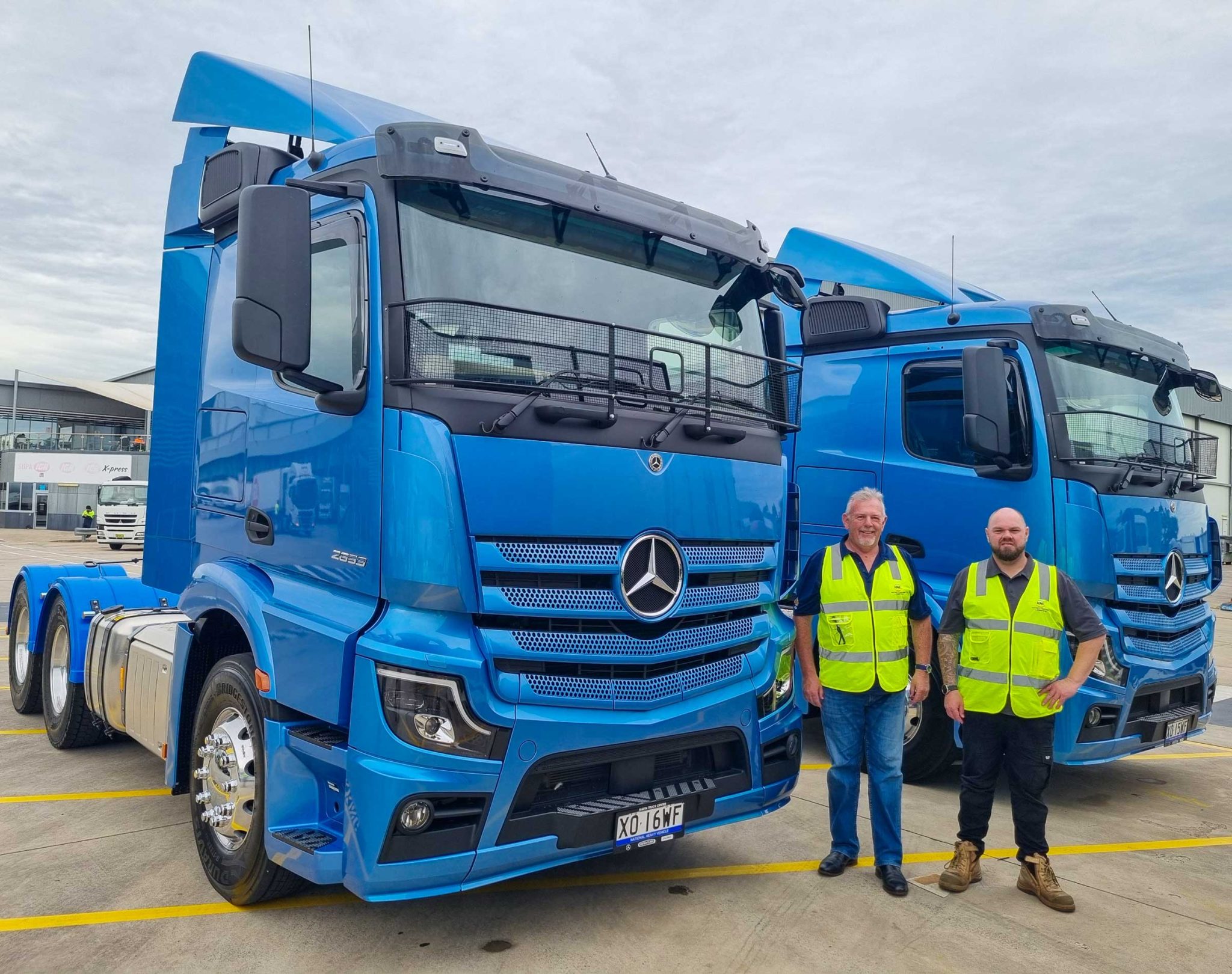 MTC deliver two new Mercedes Benz Actros 2653’s to Hunter & Northern Logistics – Mavin Truck ...