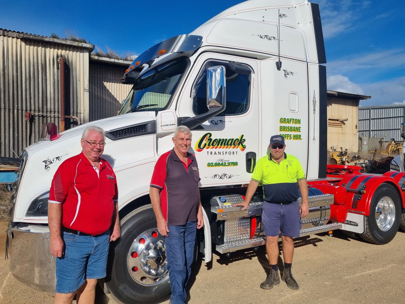 Two new Freightliner Cascadias off to join the Cromack fleet – Mavin ...