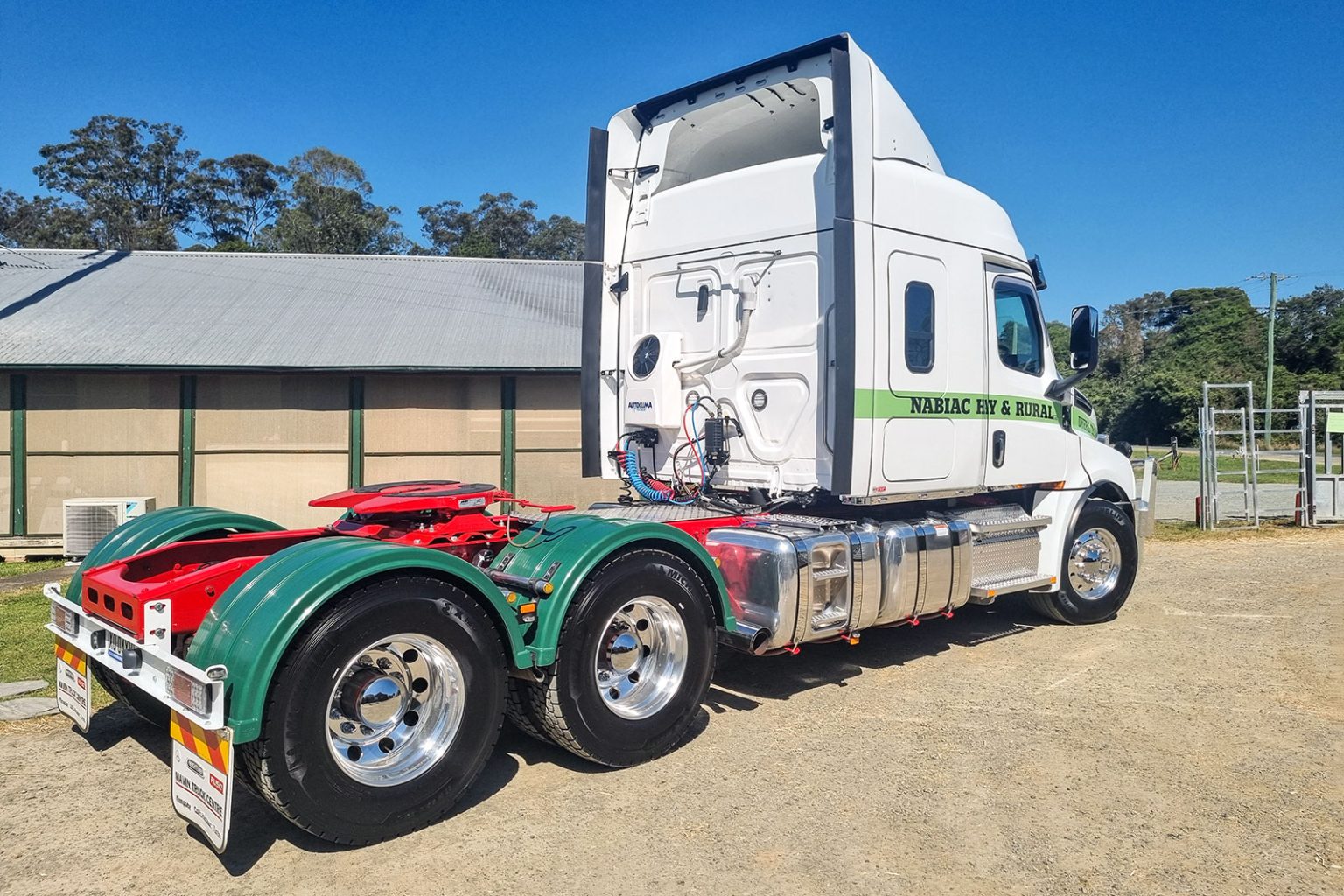Nabiac Hay & Rural take delivery of another Freightliner Cascadia from MTC – Mavin Truck Centre ...